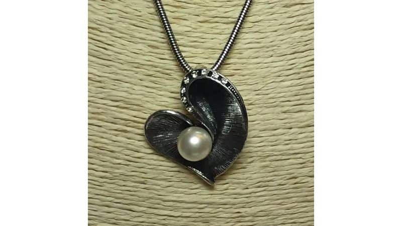 Ženske metalne ogrlice boja starog srebra - Shopaj24